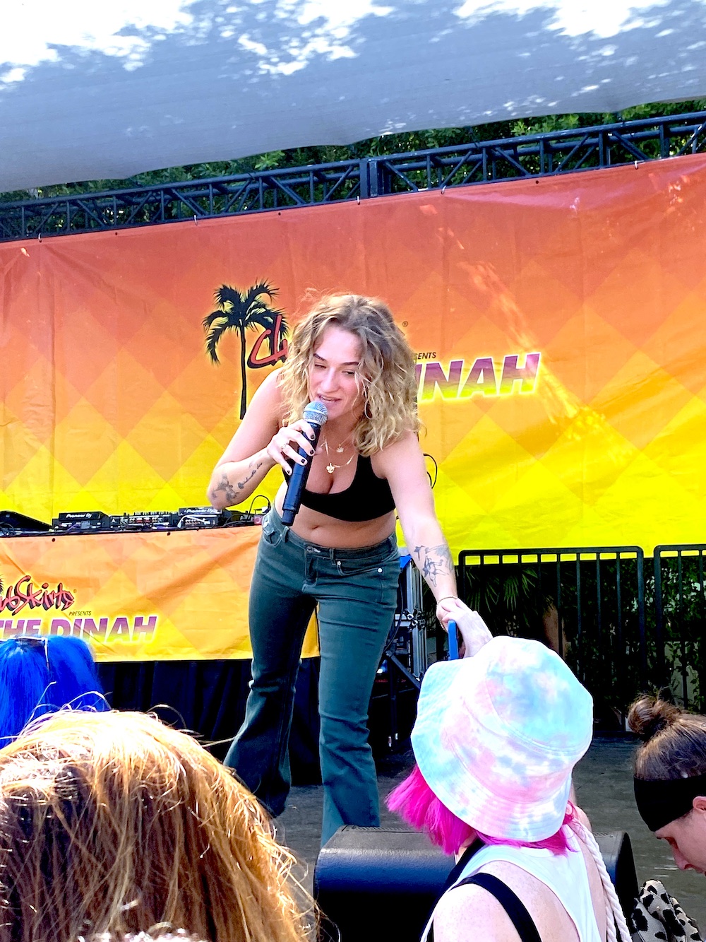 THE DINAH 2022: A QUEER HUMAN EXPERIENCE LEAVING US ALL FEELING EPIC ...
